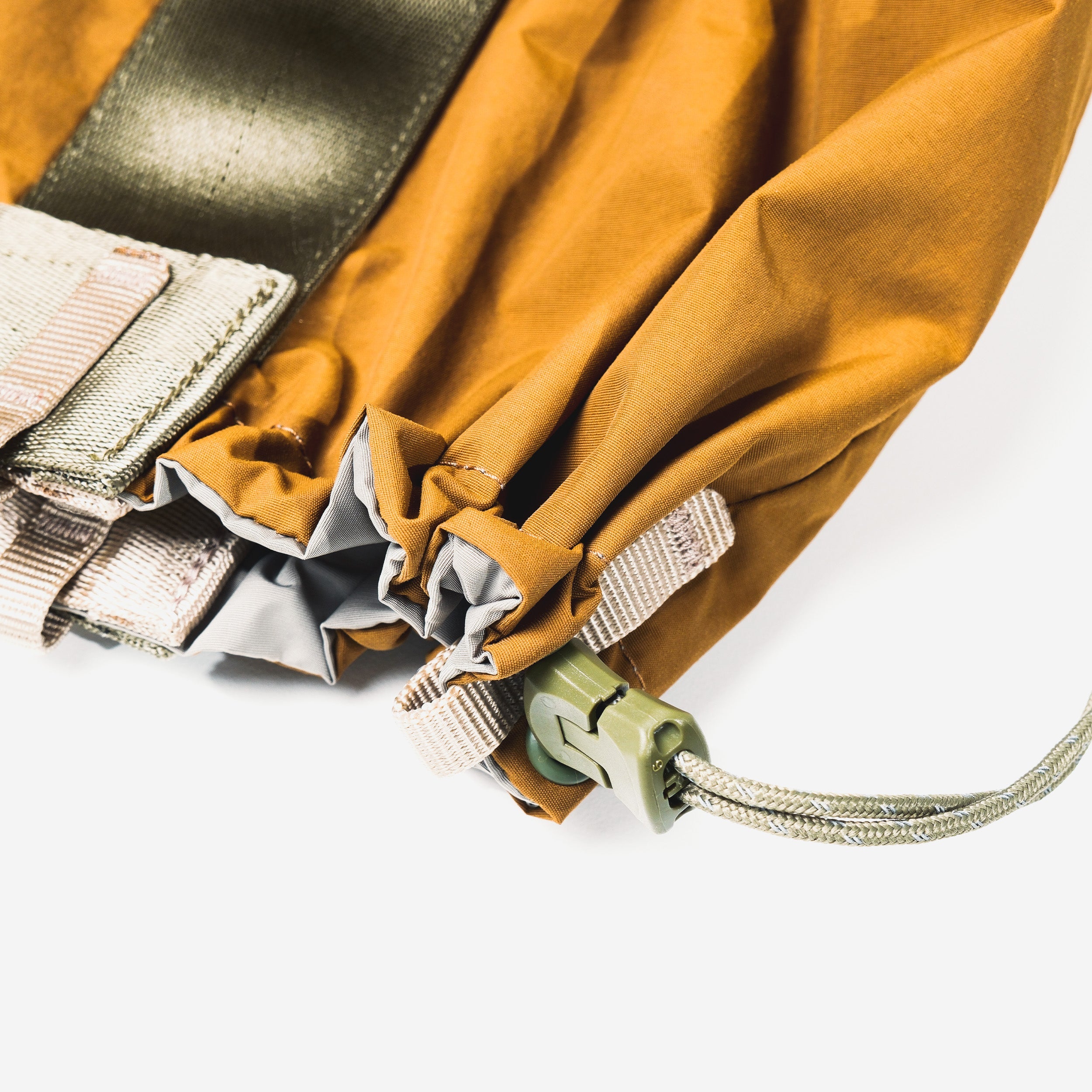 Summit Tote Large – Topologie EU